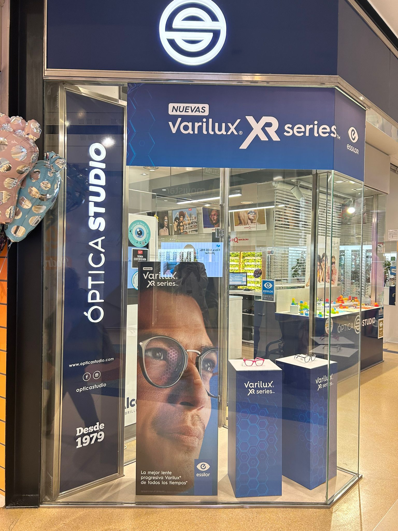 Descubre la mejor lente progresiva - Varilux Xr Series - Óptica Studio Vigo